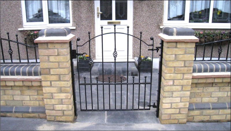 Side Path Gates